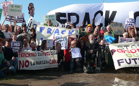 Books: The fracking debate goes global | Dialogue Earth