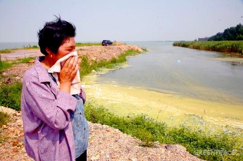 Mobile giant HTC linked to pollution of Lake Tai | Dialogue Earth