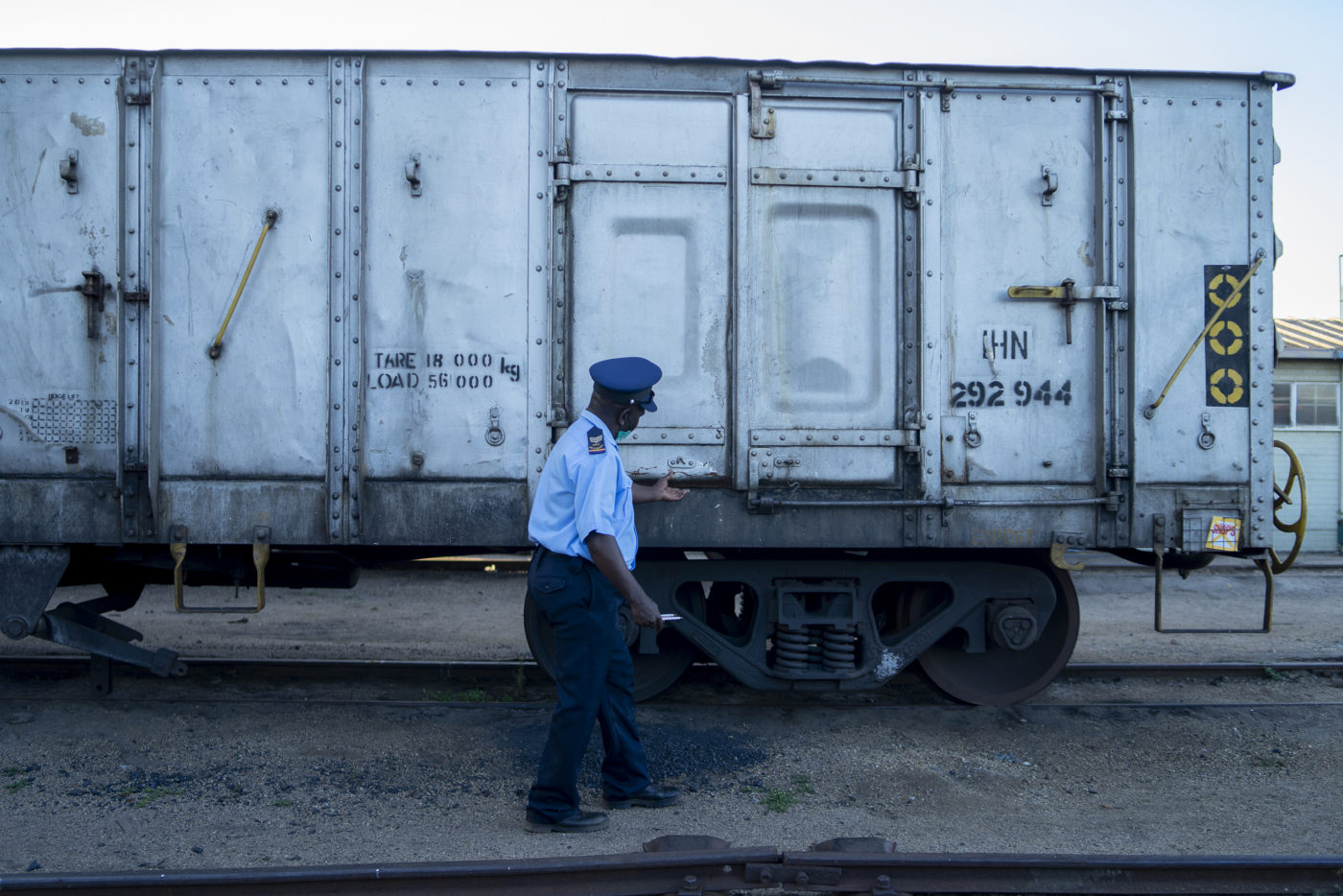 Zimbabwe’s scrap metal rush creates a circular economy, and headaches ...