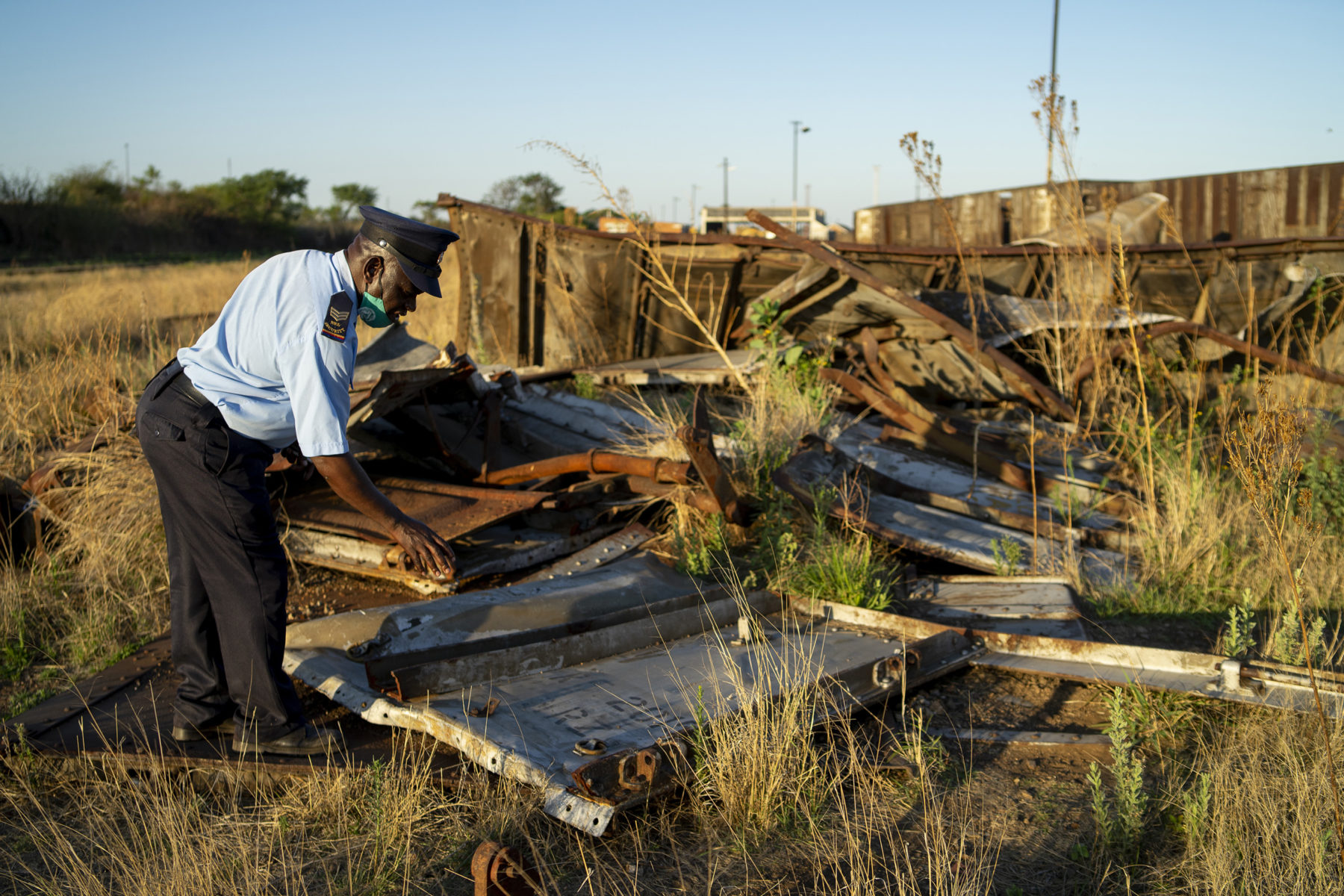 Zimbabwe’s scrap metal rush creates a circular economy, and headaches ...