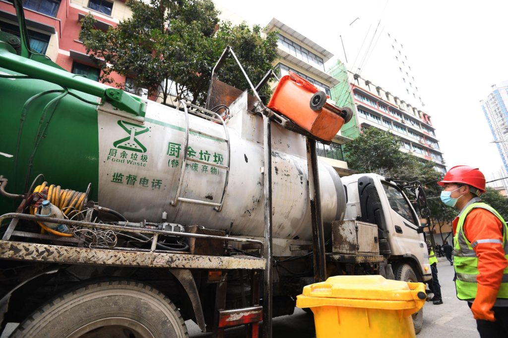 China cools on biodegradable plastic | Dialogue Earth