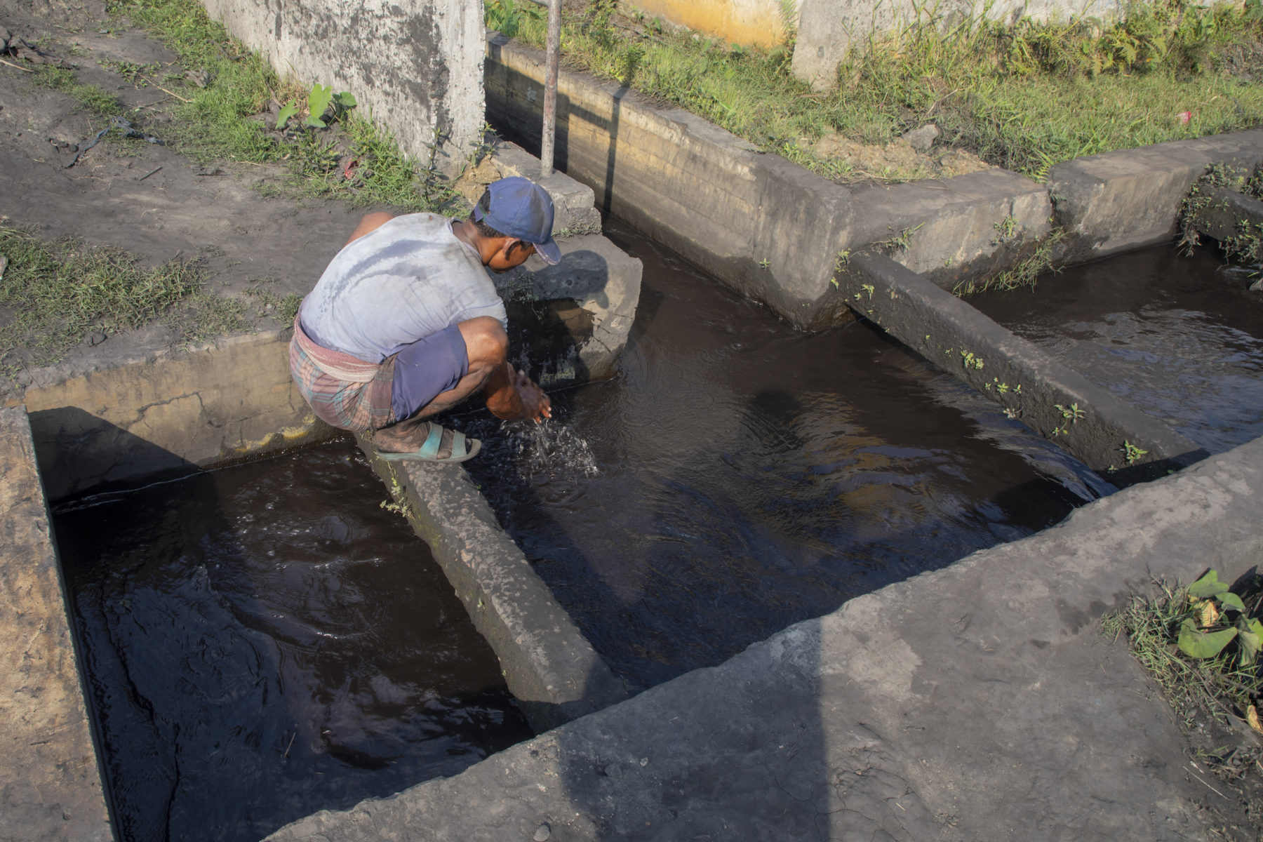 Bangladesh’s lone coal mine blights once-fertile land