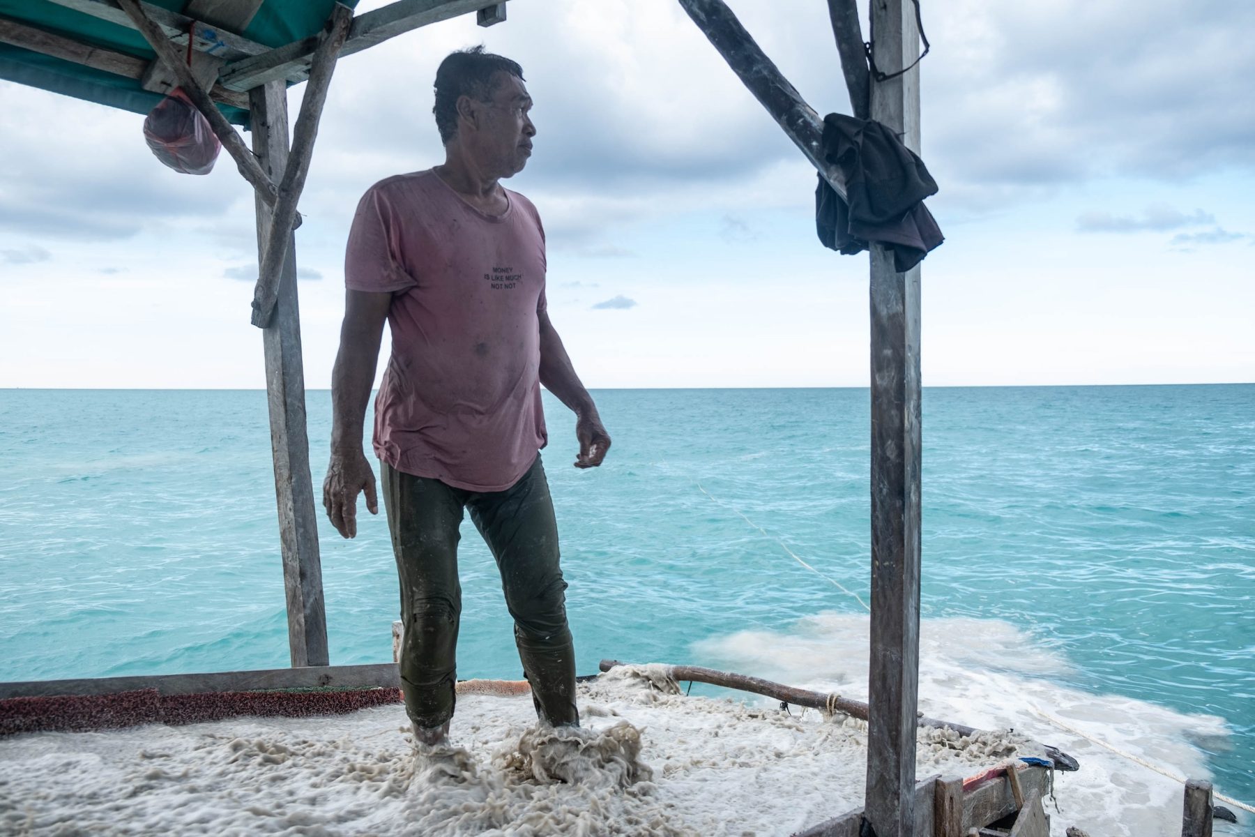 In Indonesia, tin mining threatens an age-old fishing tradition