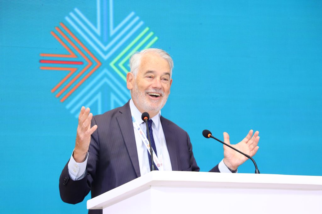 专访CBI CEO：中国绿色金融向国际化、多元化发展 | 对话地球